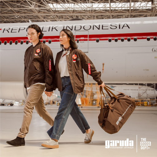 Garuda Indonesia dan The Goods Dept Luncurkan Jaket dan Tas Vintage Era ...